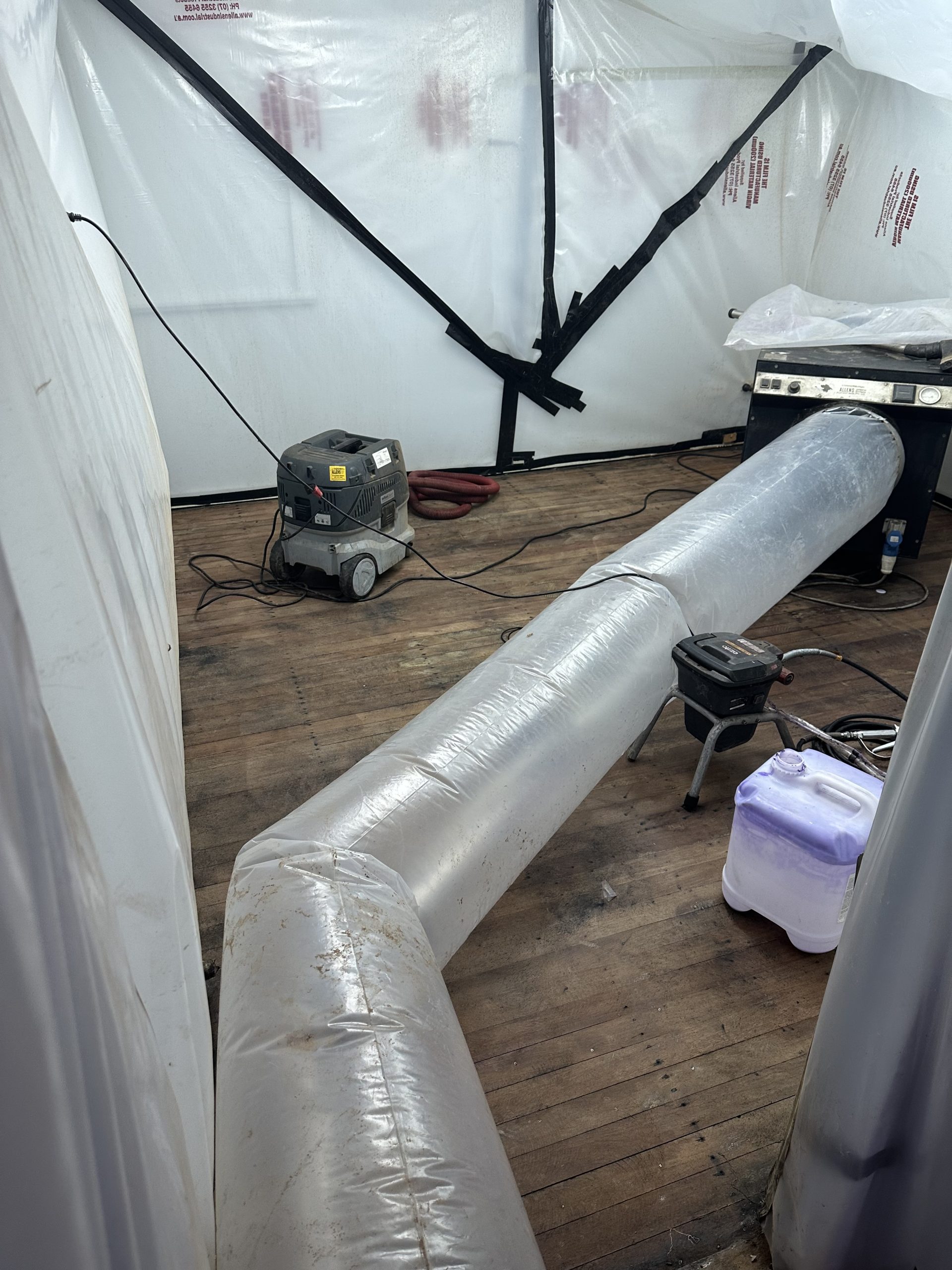 Asbestos Removal Coffs Harbour // Asbestology | Premium Asbestos Services